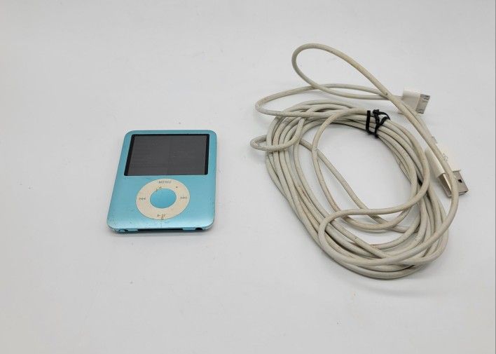 Apple iPod Nano A1236 3rd Gen 8 GB - Light Blue for Sale in Pomona, NY ...
