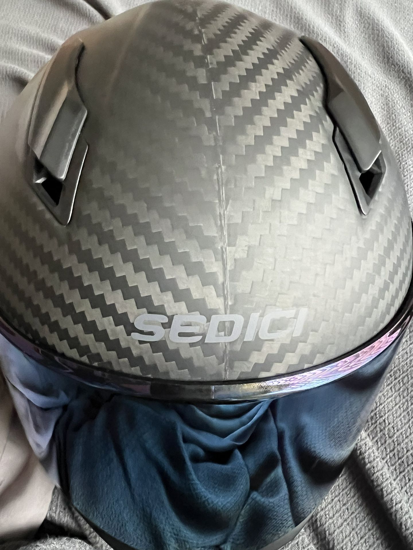 SEDICI STRADA 2 CARBON CUSTOM FACE SHIELD IN BLUE for Sale in Mission ...