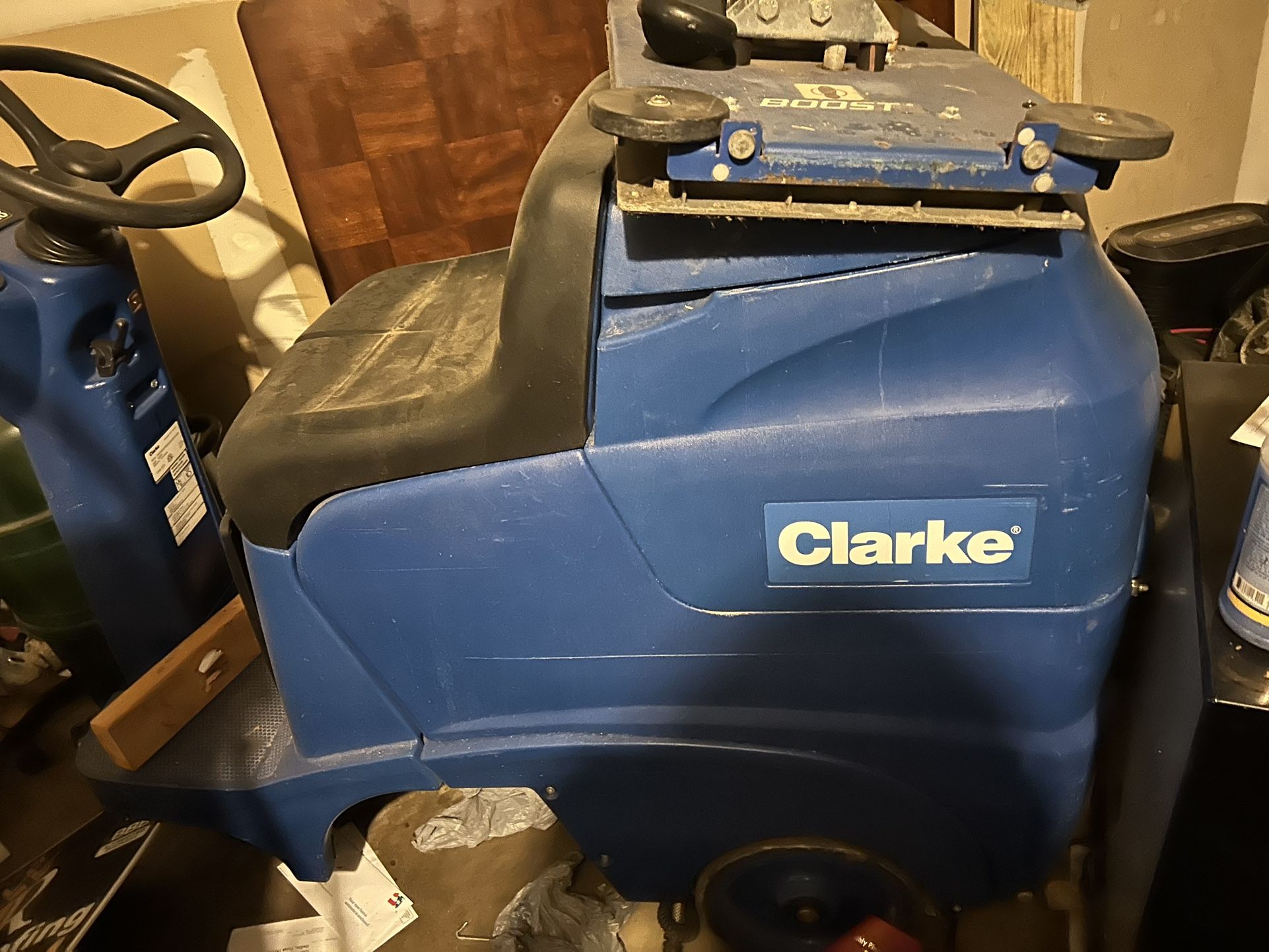 CR28 BOOST Rider Autoscrubber for Sale in Arlington, TX - OfferUp