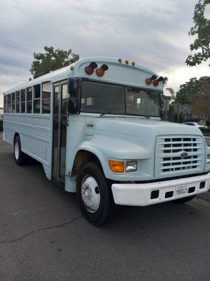 SCHOOL BUS RV *GREAT MPG!* for Sale in Rancho Santa Margarita, CA - OfferUp