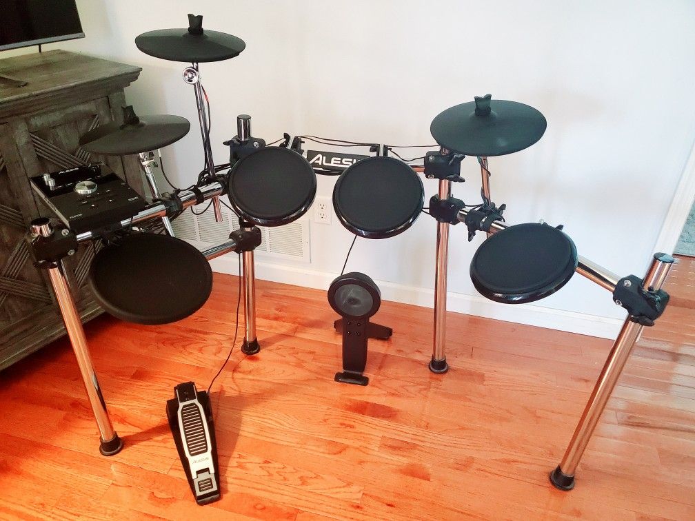 Electric Drum Set (Alesis Forge) for Sale in Springfield, PA - OfferUp