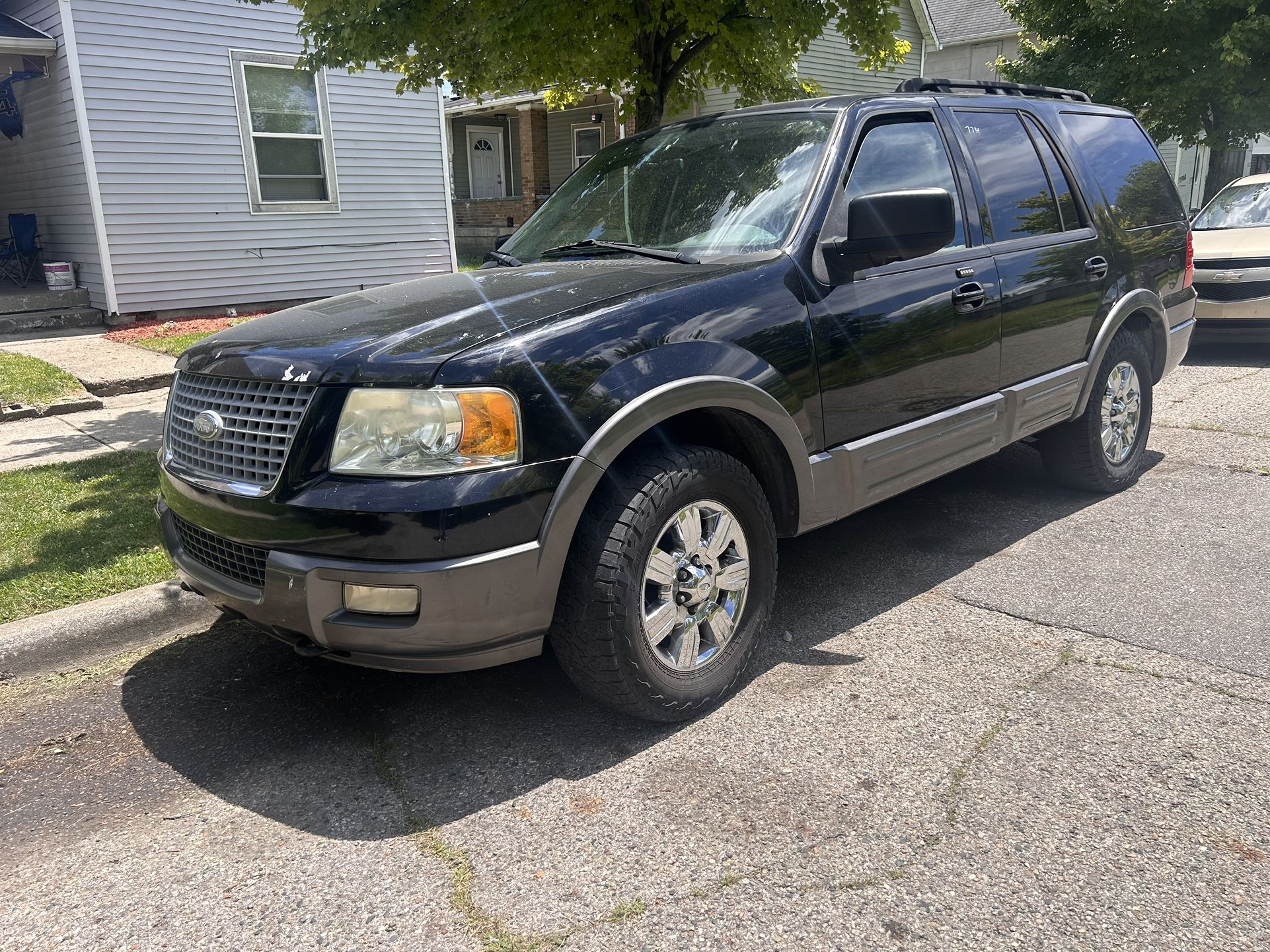 2005 Ford Expedition for Sale in Lawrence, IN - OfferUp