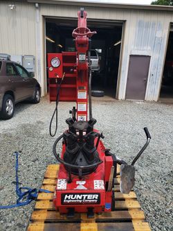 Hunter TC3250 Tire Changer for Sale in Hillsborough, NC - OfferUp