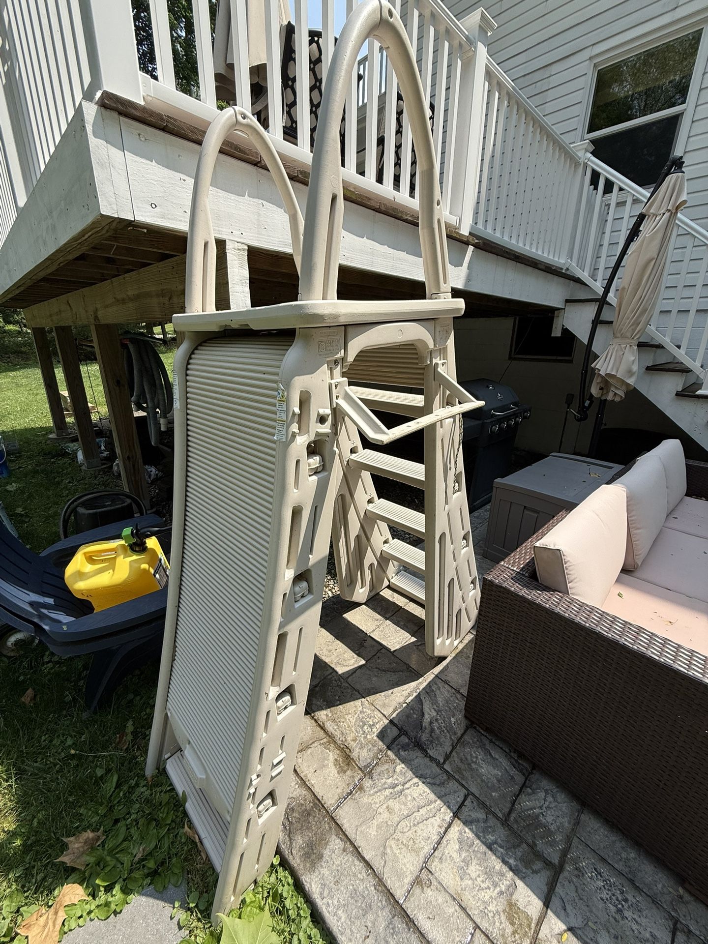 Above Ground Pool Ladder With Ladder Lock for Sale in Wappingers Fl, NY ...