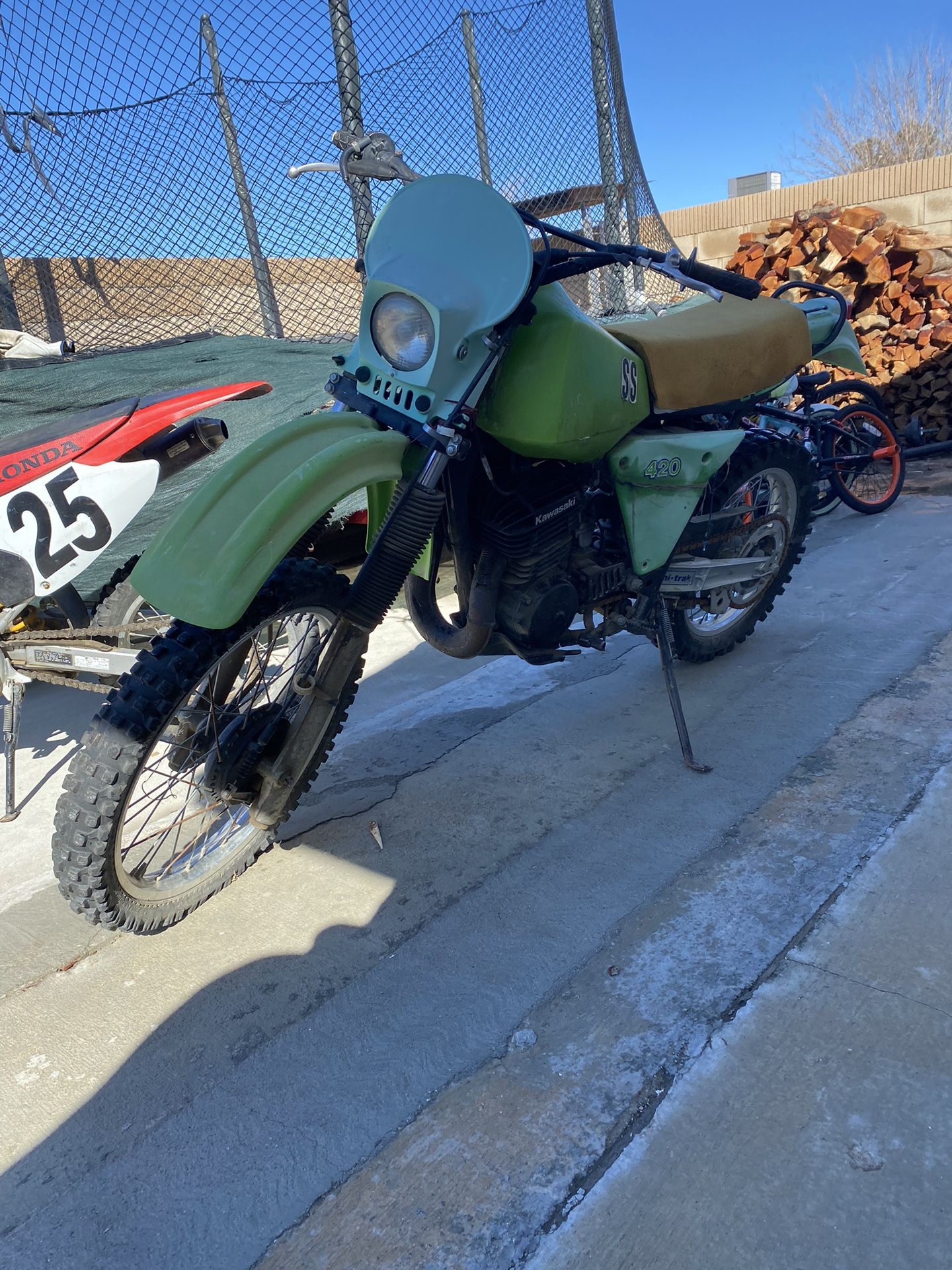 1982 Kdx 420 Dirt Bike for Sale in Palmdale, CA - OfferUp