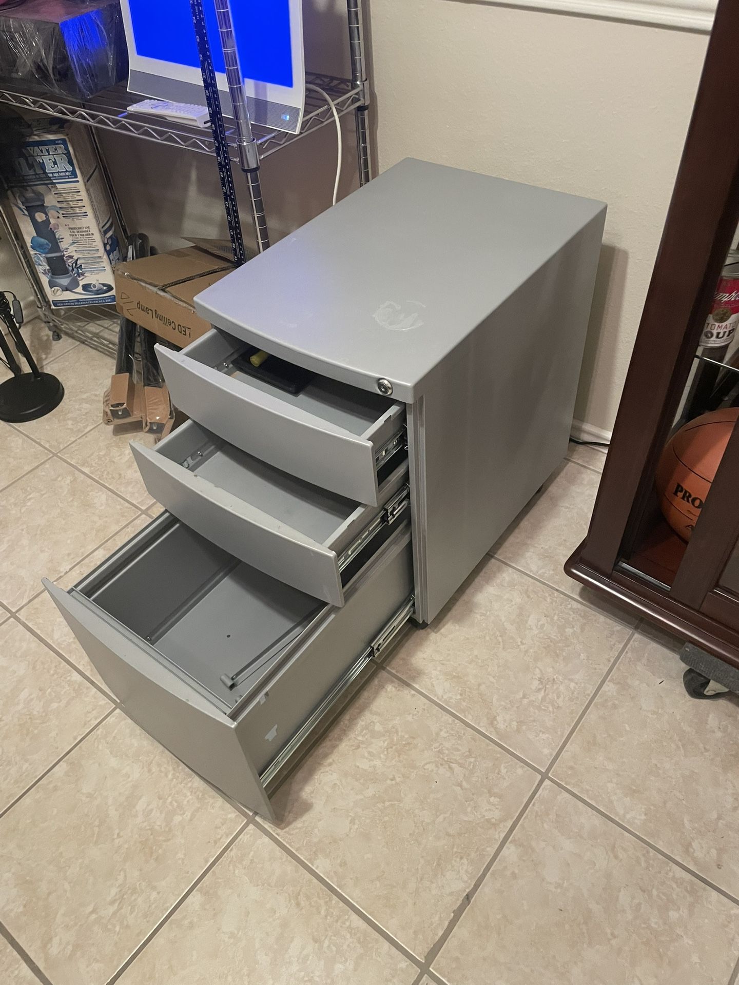 Small File Cabinet for Sale in San Antonio, TX - OfferUp