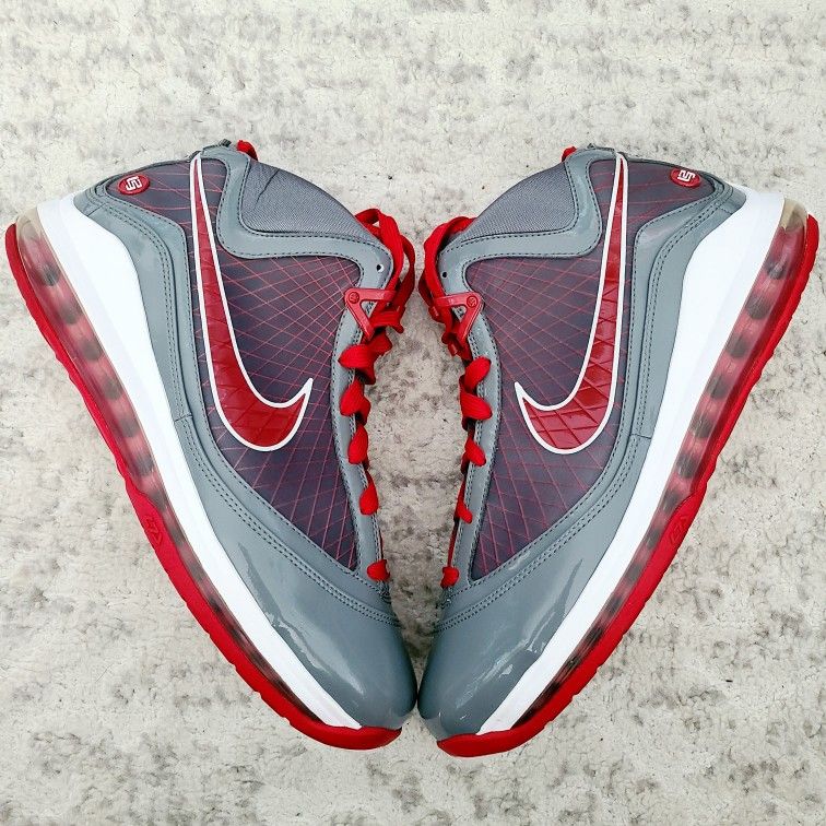 Lebron 7 Grey