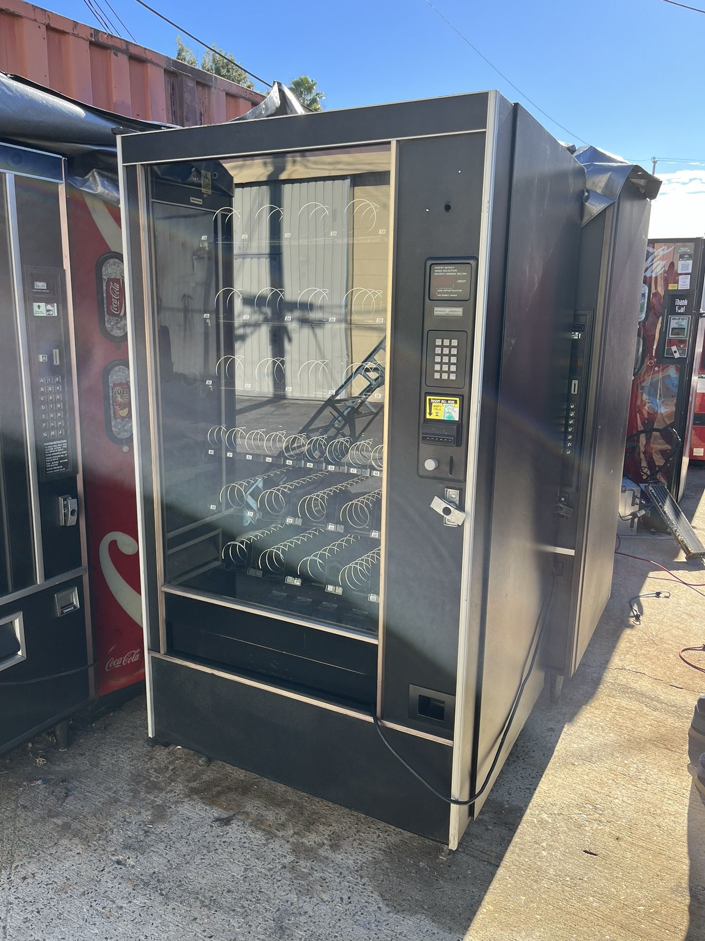AP & USI 5 Wide Snack Machines , credit card ready for Sale in Orange ...