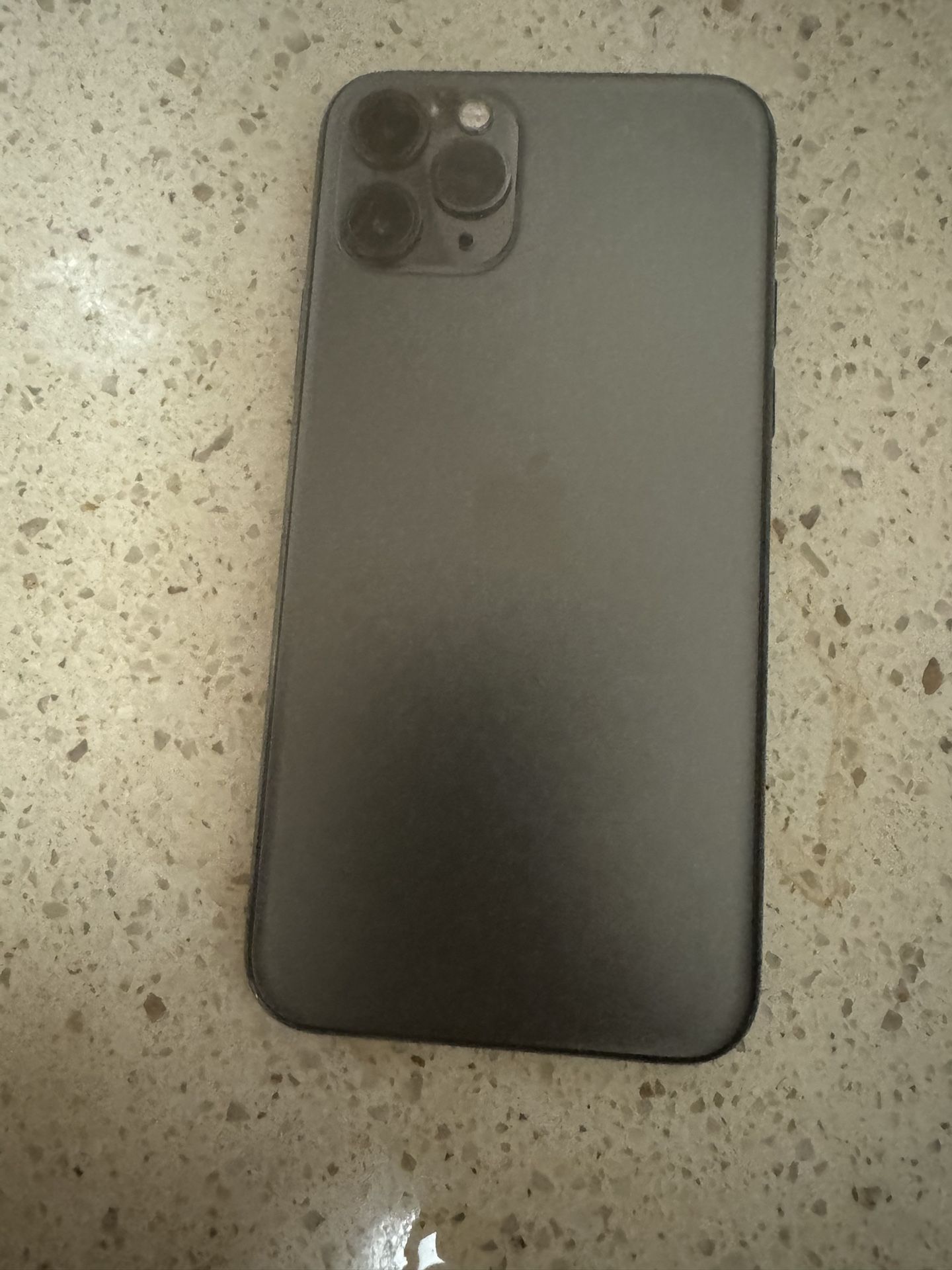 I Phone 11 Pro for Sale in Mission Viejo, CA - OfferUp