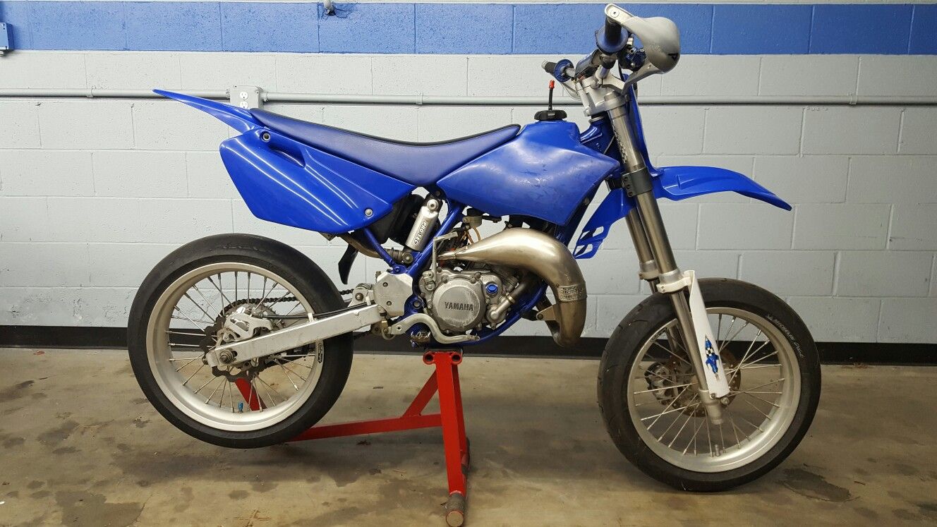 2002 Yz 85