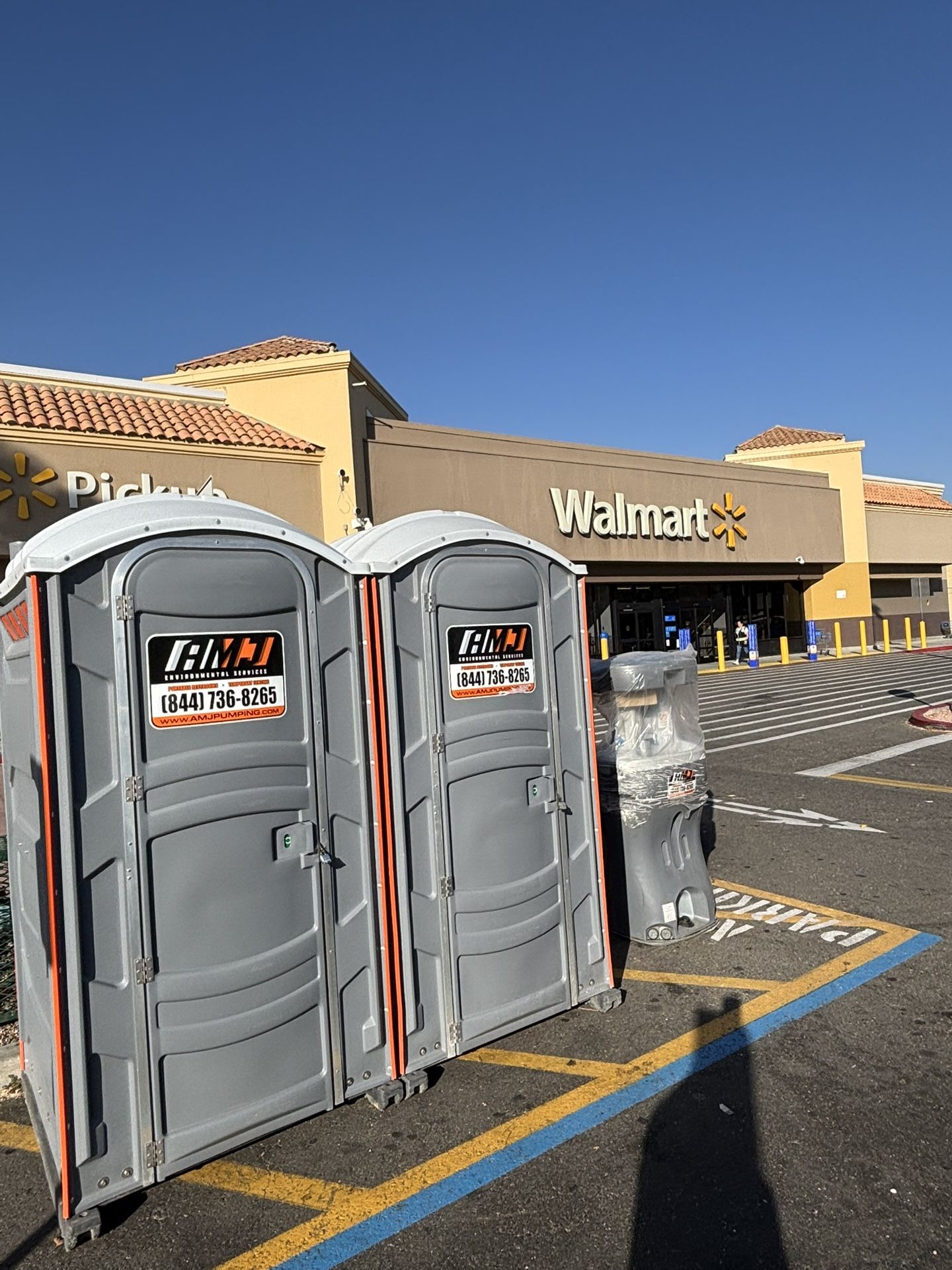 Porta Potties for Sale in Fontana, CA - OfferUp