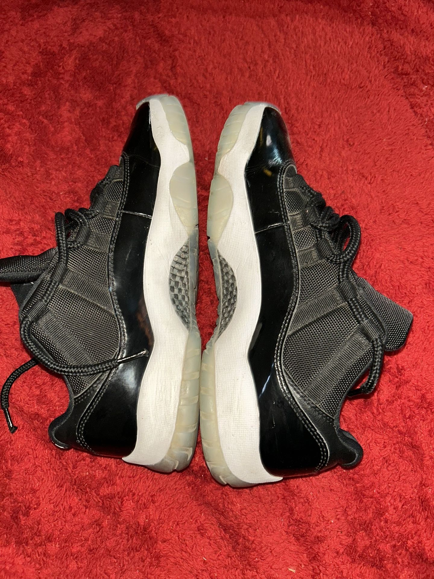 jordan 11s size 9 for Sale in El Paso, TX - OfferUp