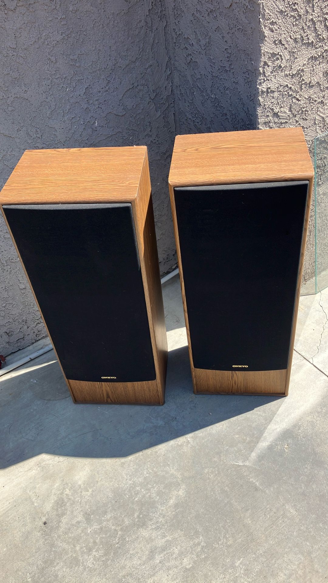 Onkyo Speakers for Sale in Long Beach, CA - OfferUp