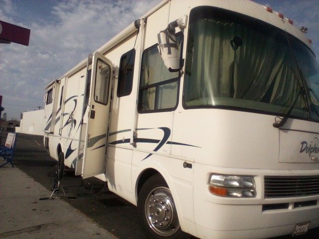 2004 Dolphin Motorhome 35 Ft With Two Pop Out for Sale in Garden Grove ...