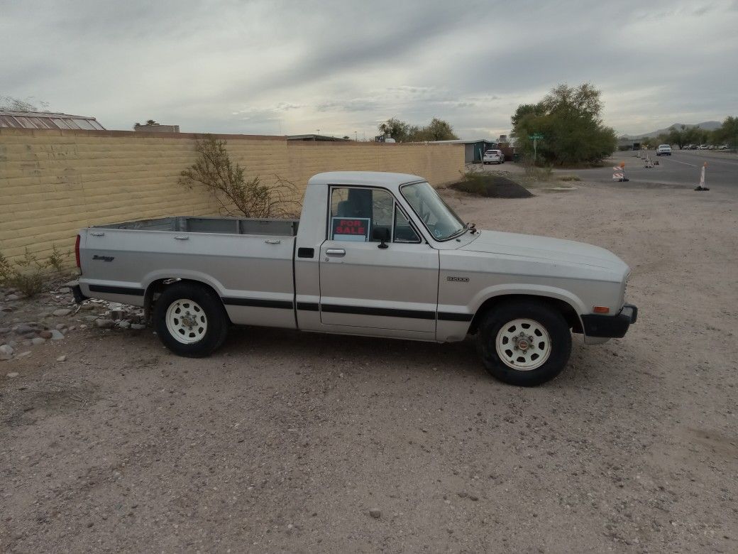 1982 Mazda B-Series Pickup for Sale in Tucson, AZ - OfferUp