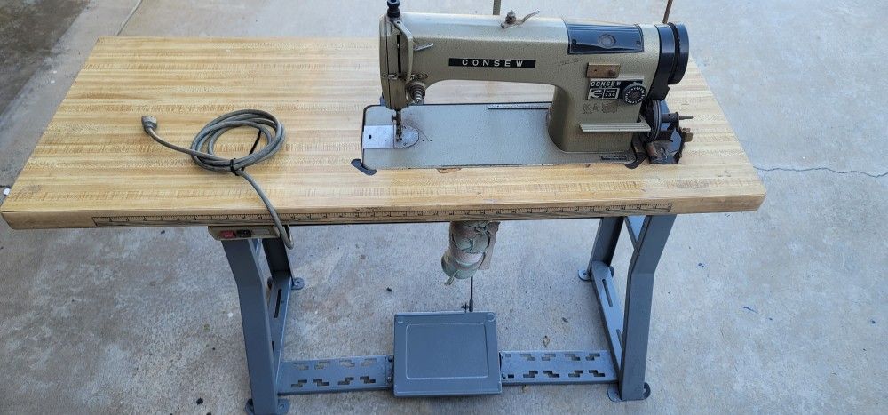 Consew 230 Industrial Sewing Machine With Table for Sale in Huntington ...
