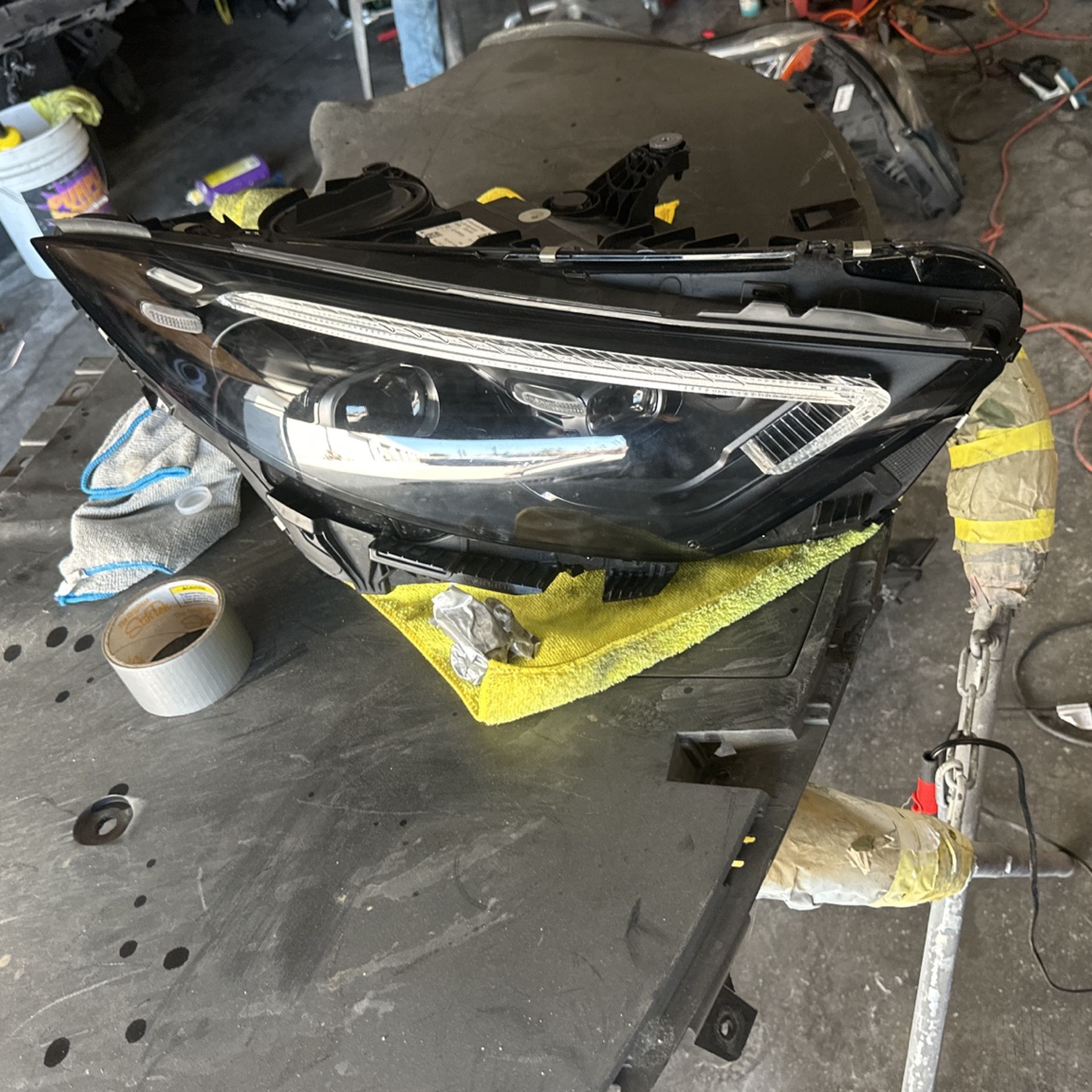 2019 2024 Mercedes SL RH Headlights for Sale in Los Angeles, CA - OfferUp