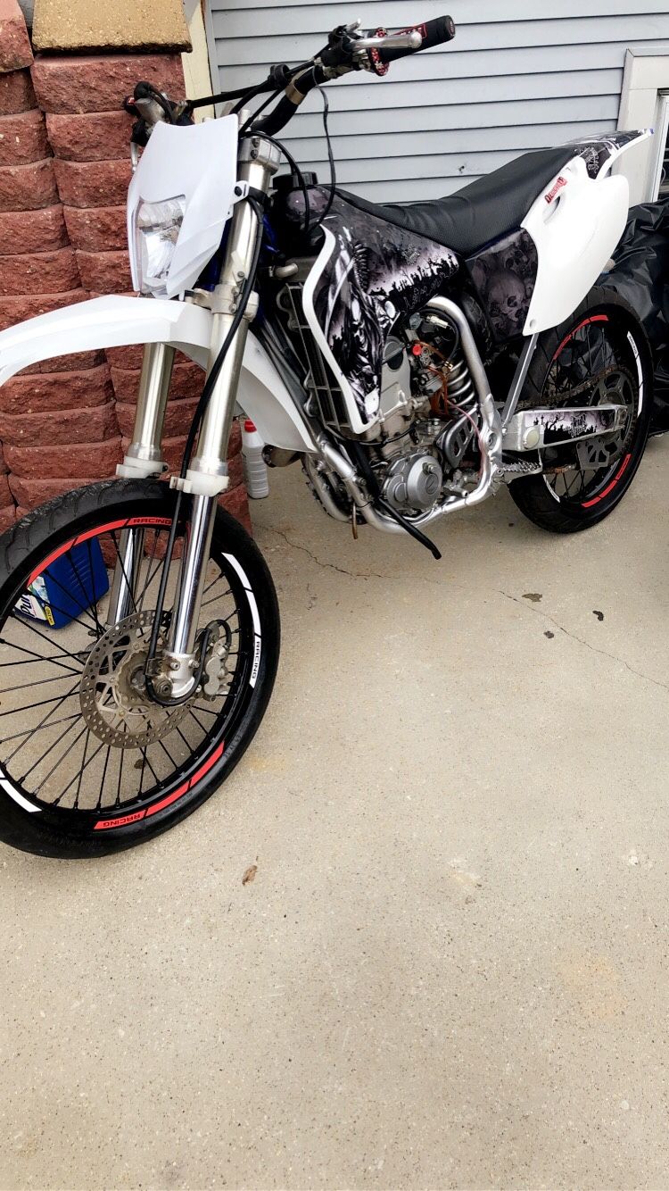 2000 Yamaha Yz400 for Sale in Bellwood, IL - OfferUp
