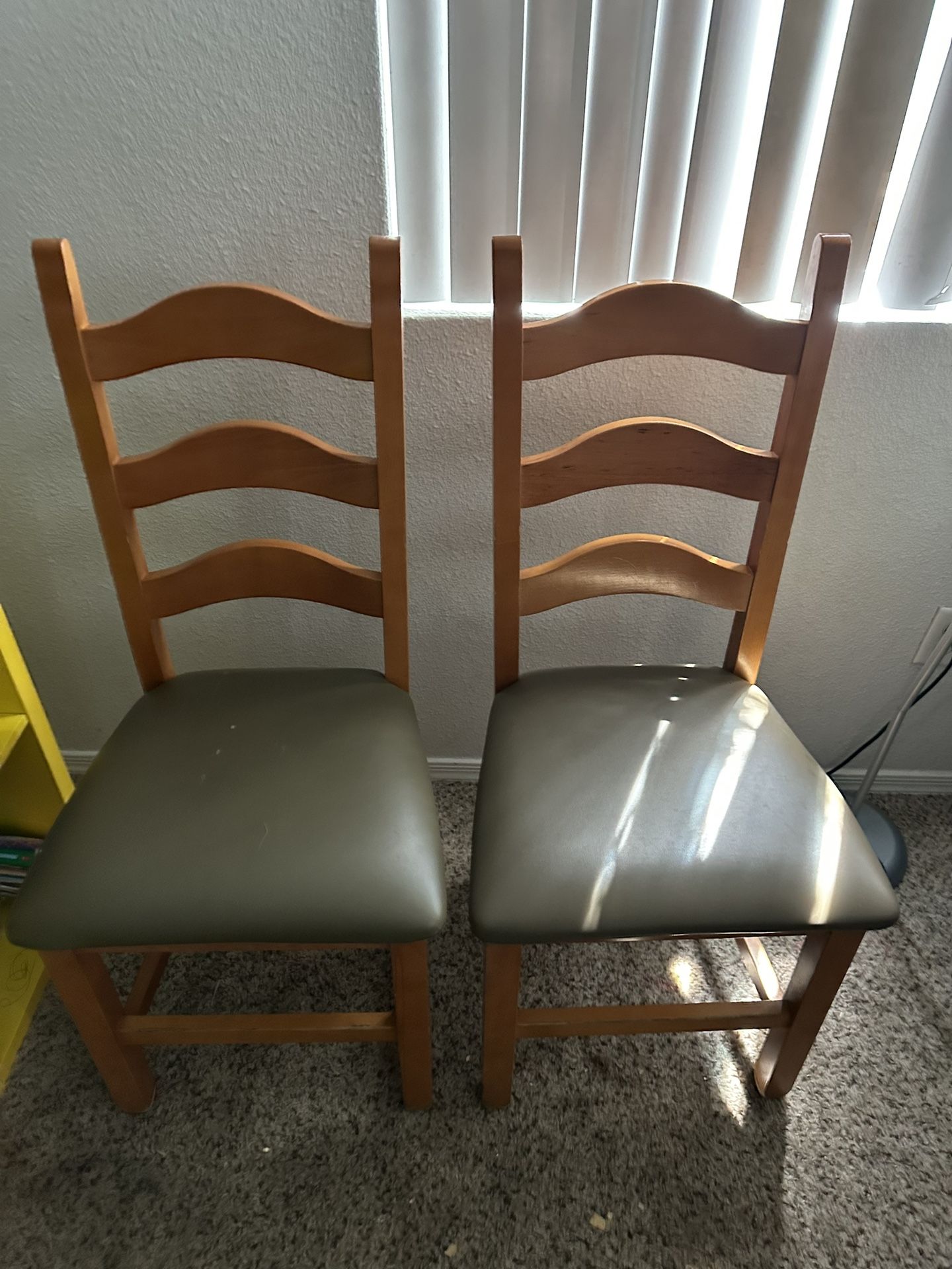 FREE MUST PICKUP/MOVE YOURSELF couch, Coffee Table, Barstool Chairs ...