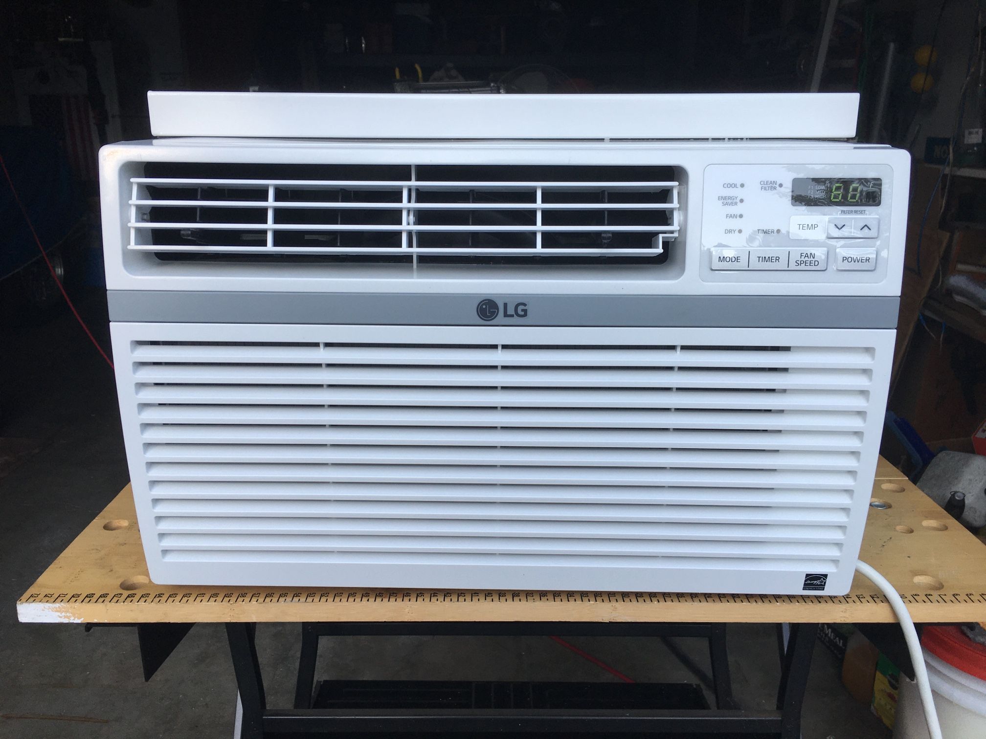 LG Window Air Conditioner for Sale in Clackamas, OR - OfferUp