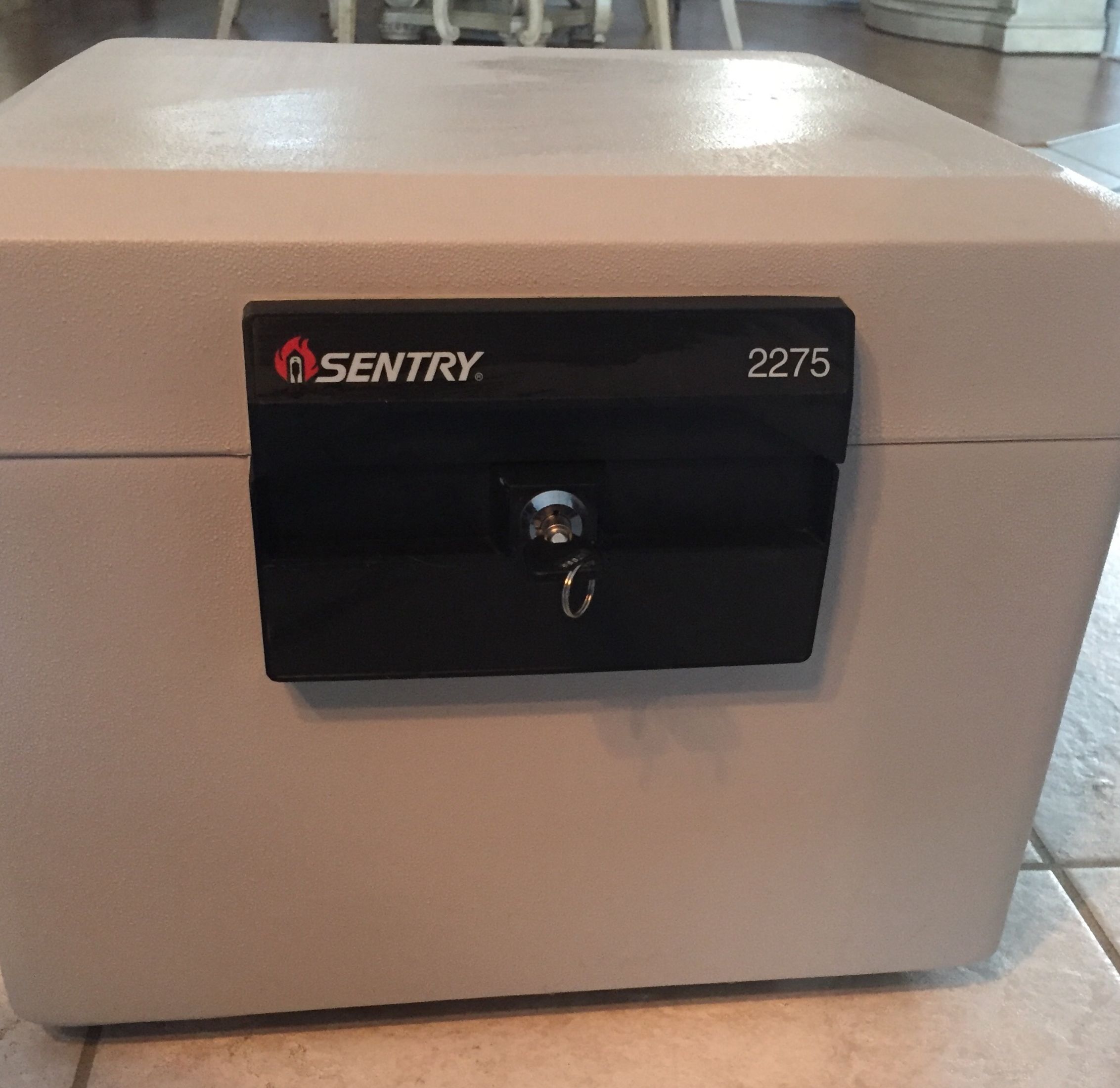Sentry Fireproof Safe for Sale in Windermere, FL - OfferUp