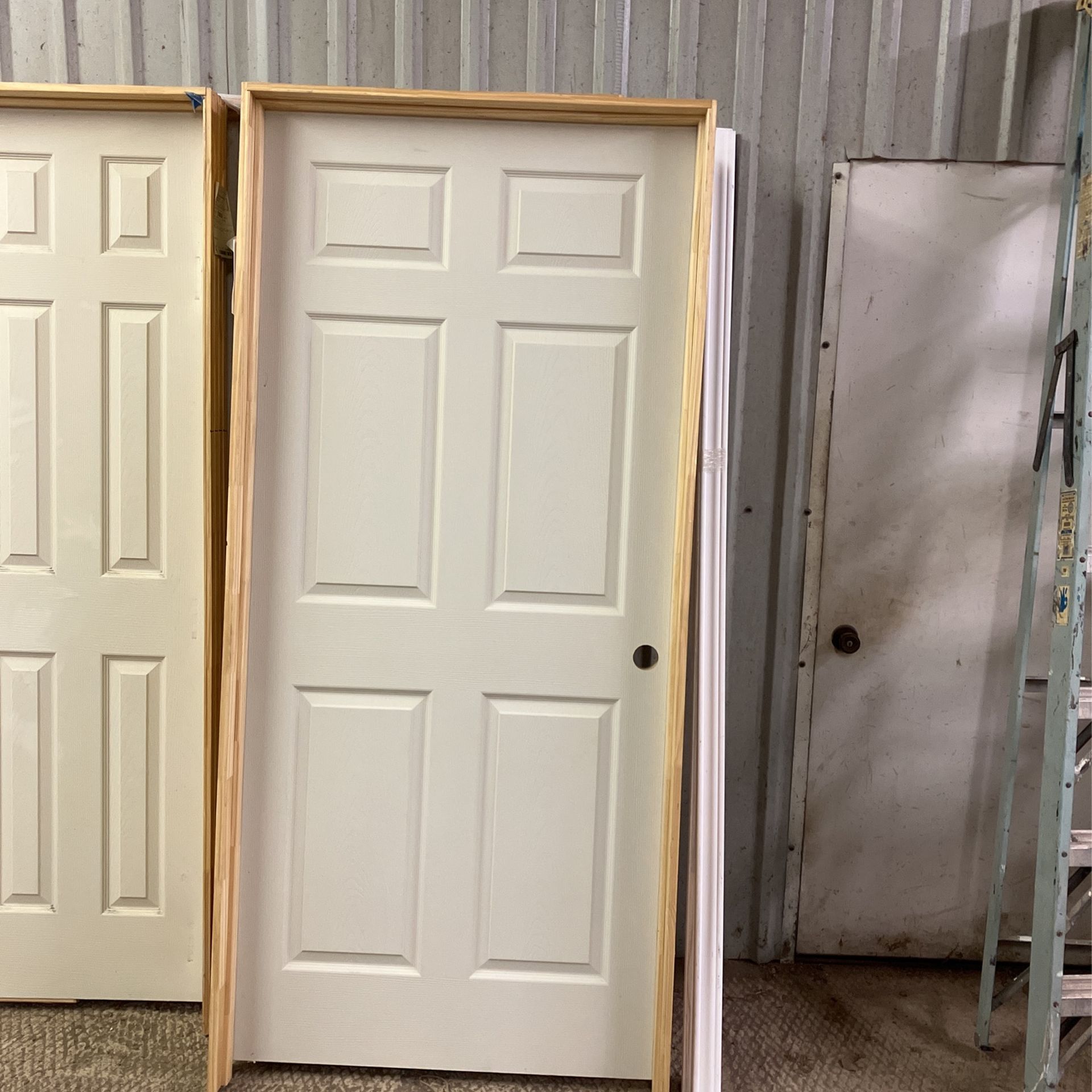 New 3/0x6/8 Colonial Interior Door for Sale in Wylie, TX - OfferUp