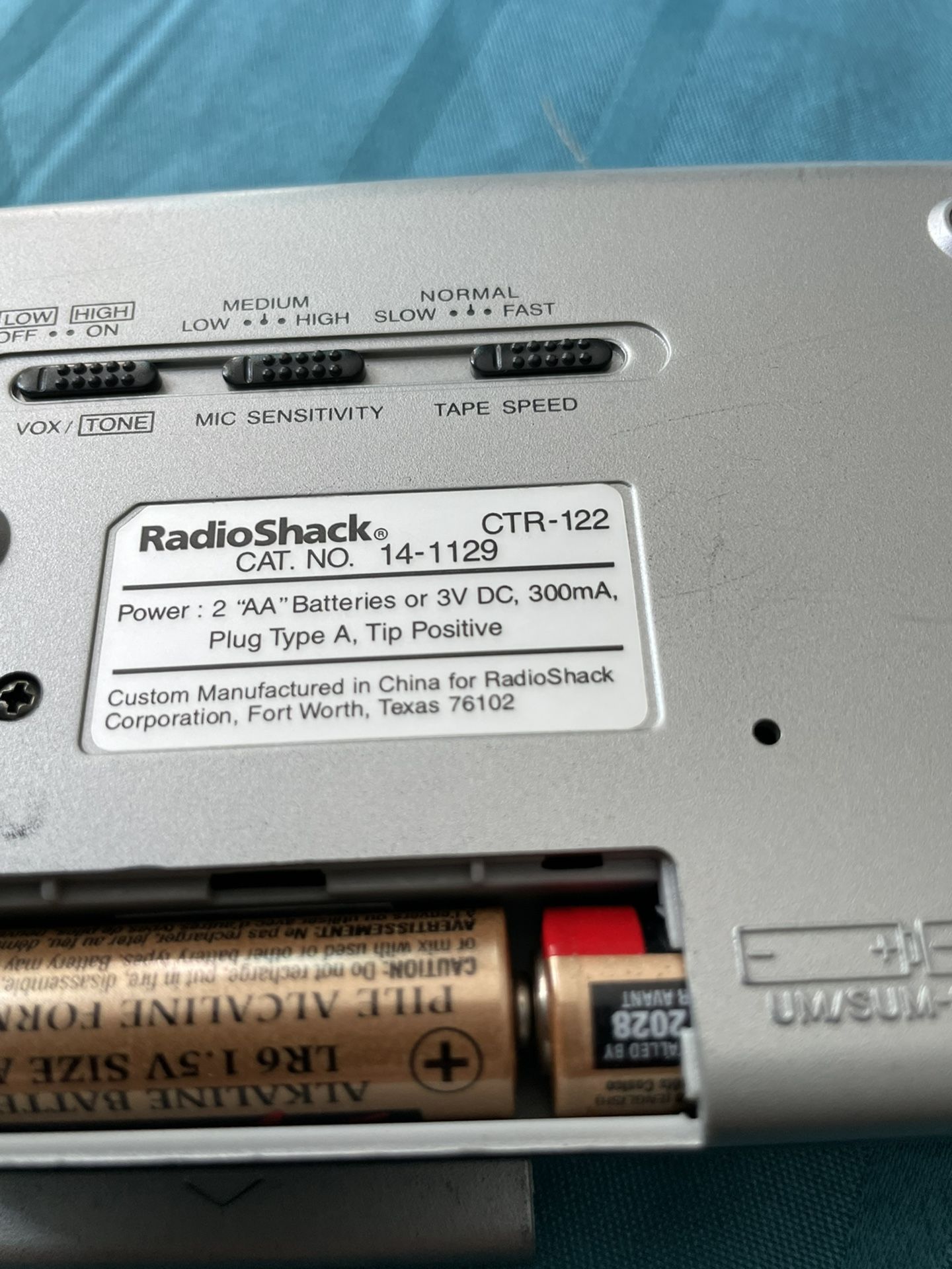 Radio Shack CTR-122 Handheld Cassette Tape Recorder VOX Voice ...