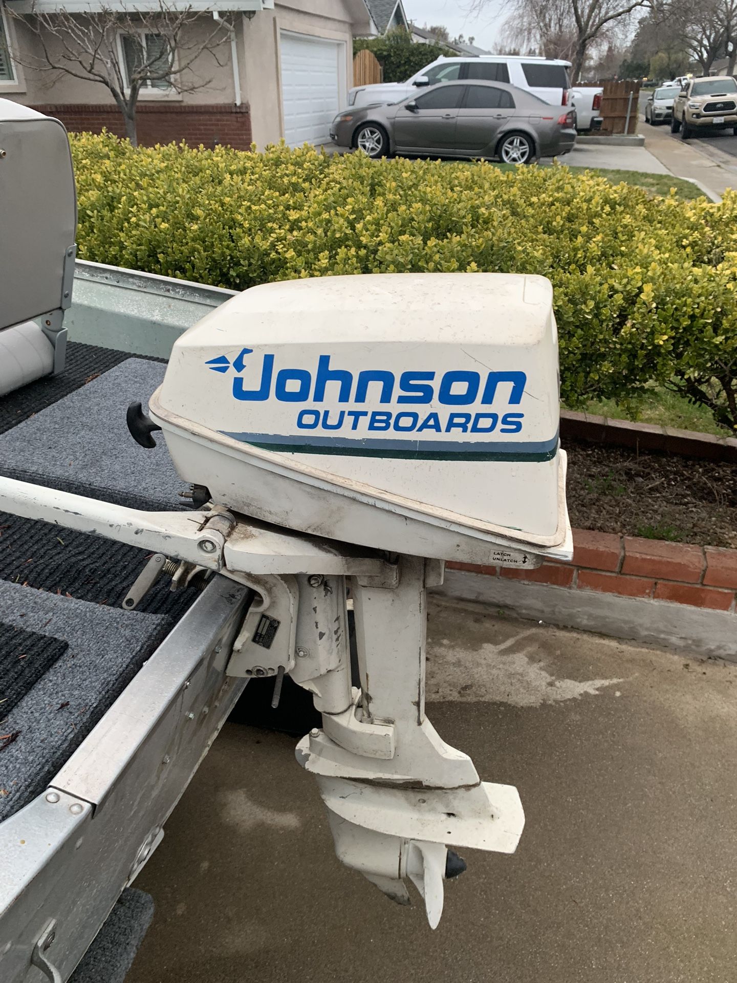 14’ Valco Aluminum Boat, Motor, and trailer for Sale in Elk Grove, CA ...