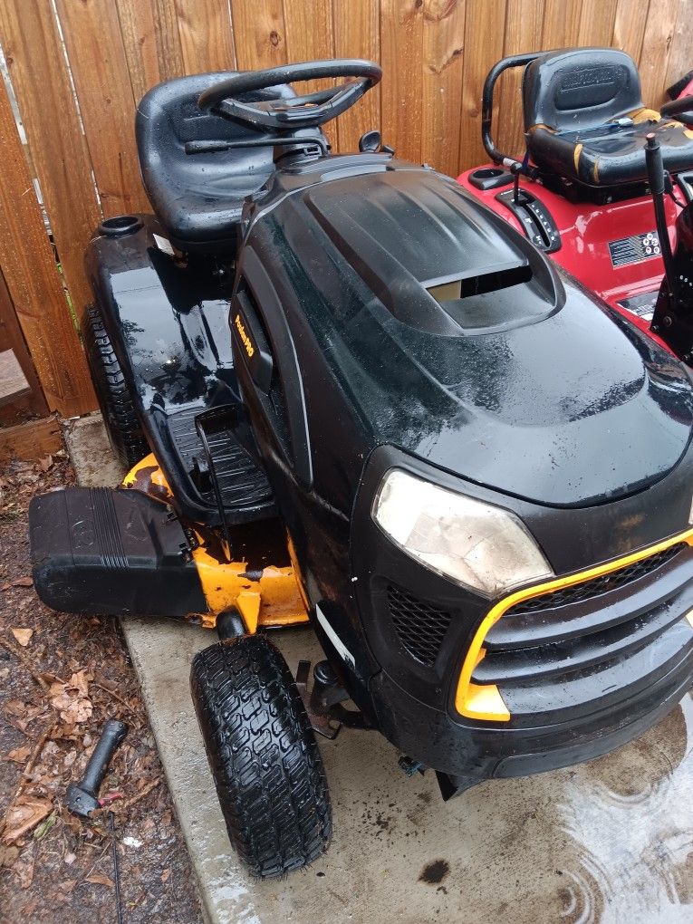 Craftsman POUTAN PRO Lawn Tractor...42'... 540cc 19hp for Sale in ...