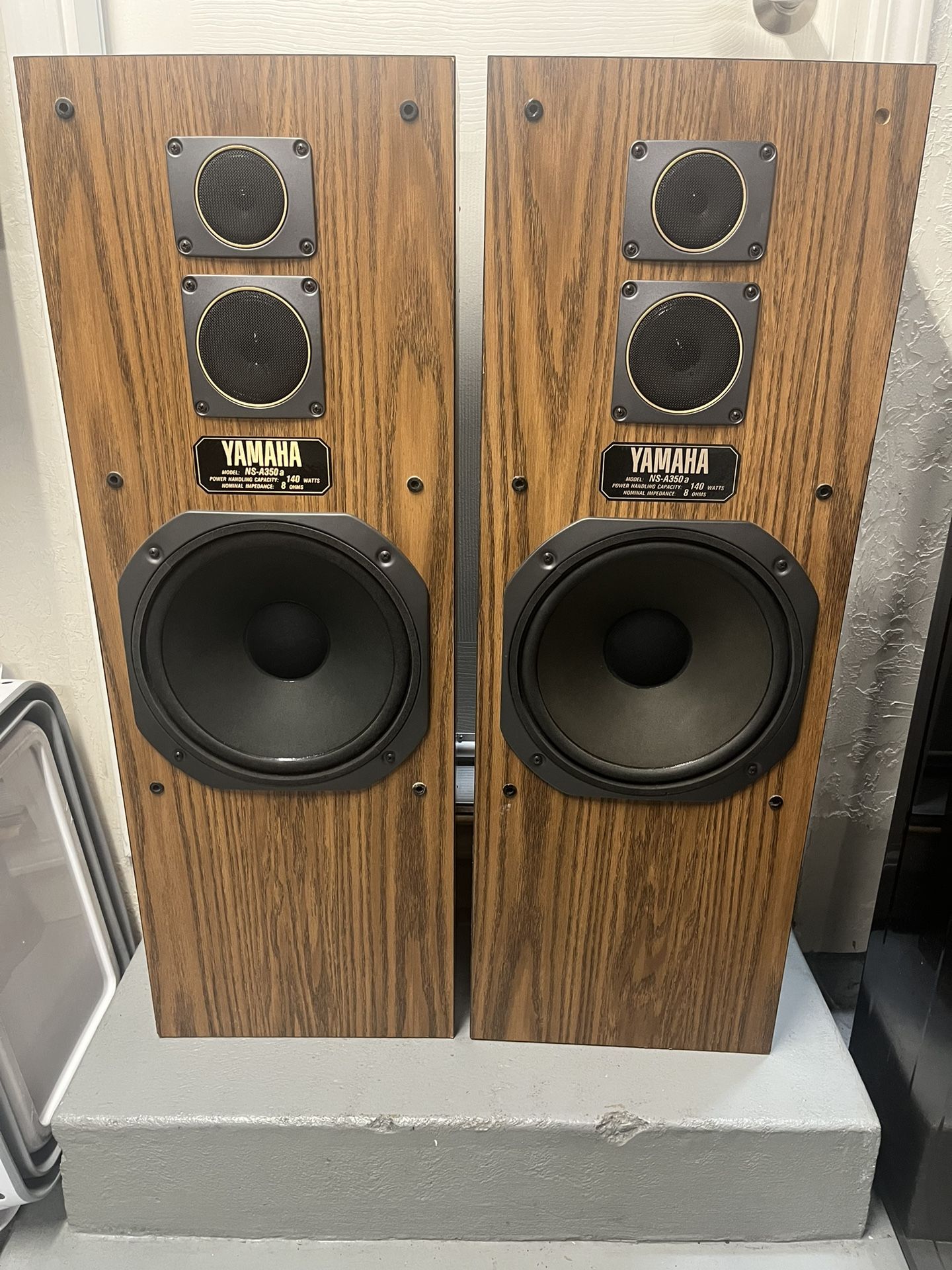 Yamaha NS-A350a 3 Way Tower Speakers The Speakers are in Very Good ...