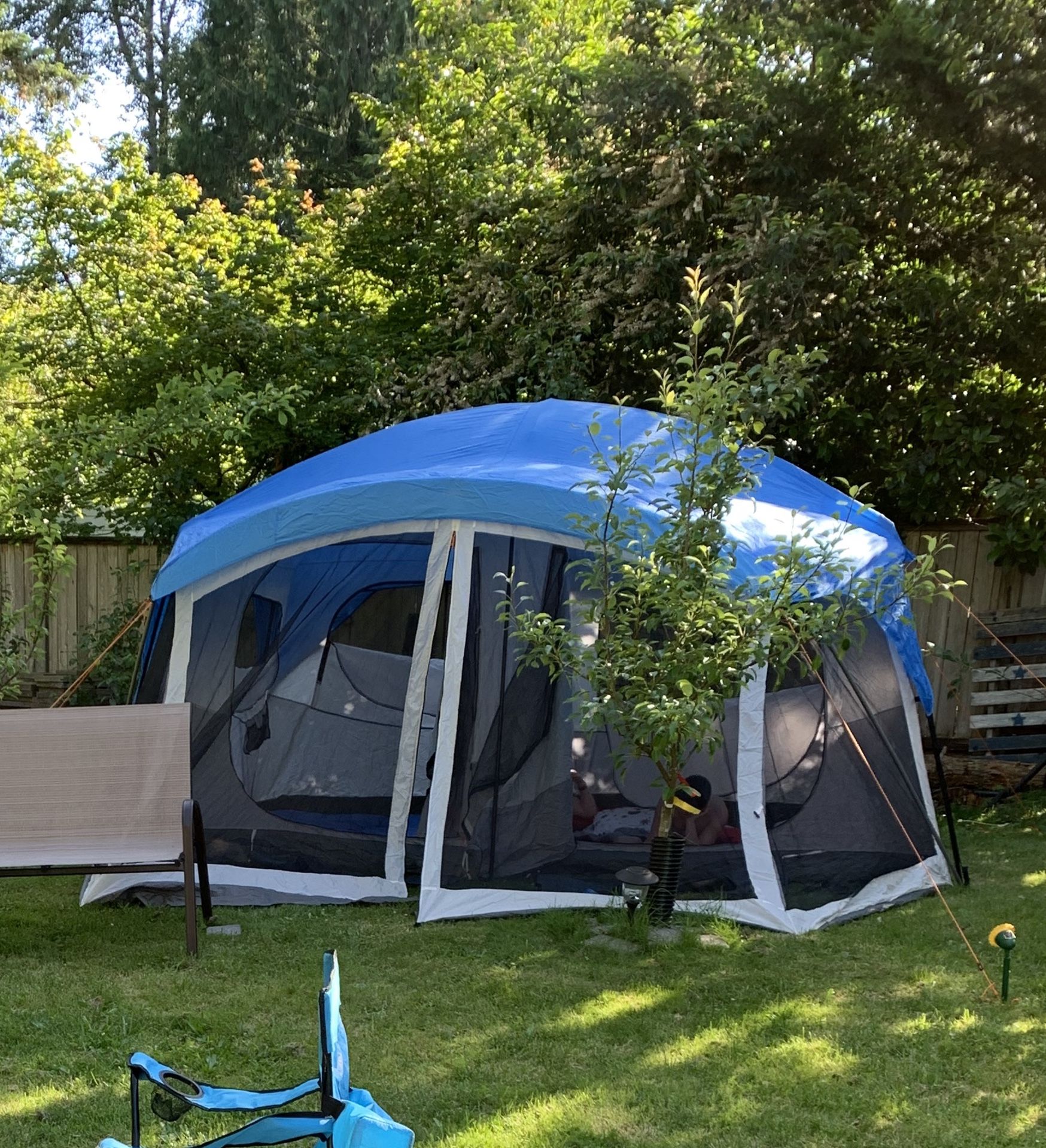 Embark 9-person cabin tent with porch for Sale in Kent, WA - OfferUp