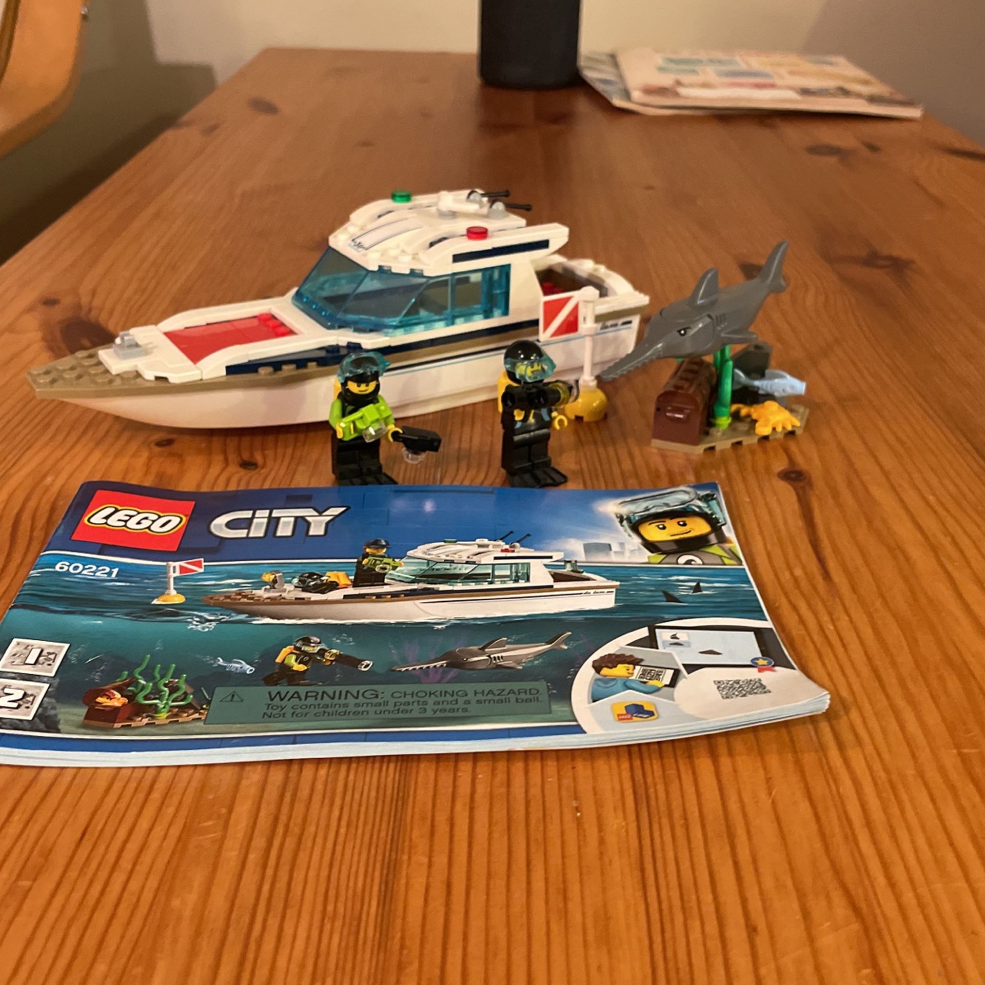Lego City 60221 for Sale in Seattle WA OfferUp
