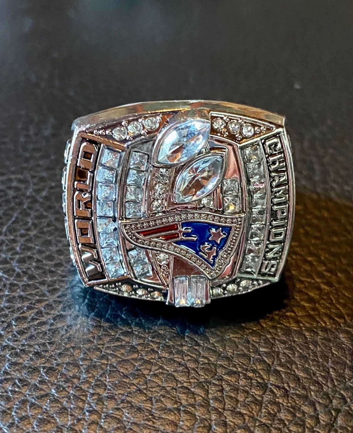 New England Patriots 2003 CHAMPIONSHIP SUPERBOWL RING!! (Replica) for ...