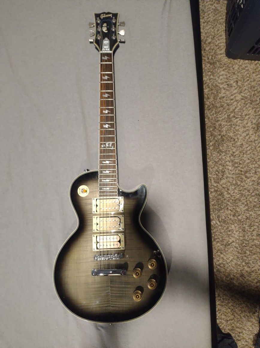 Chibson Ace Frehley Les Paul Copy for Sale in Everett, WA - OfferUp