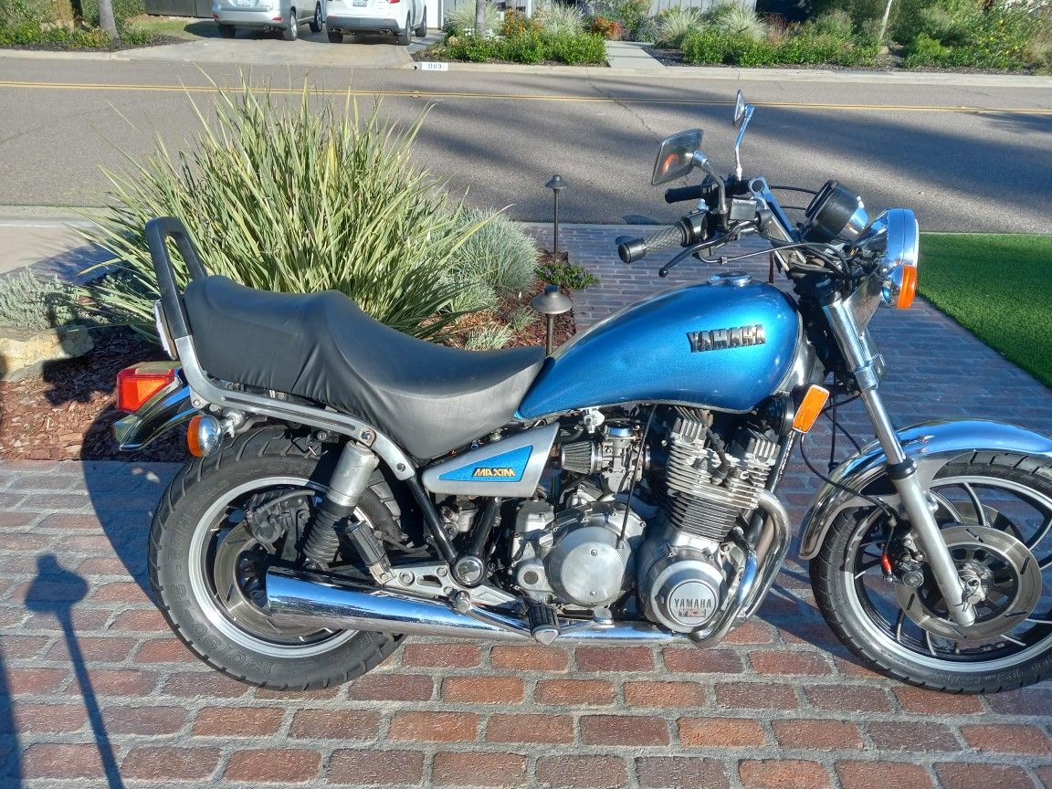 1982 Yamaha Xj1100 maxim for Sale in San Marcos, CA - OfferUp