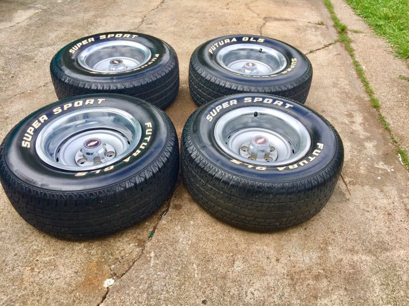 Chevy 15x8" Rally Wheels for Sale in Dallas, TX - OfferUp