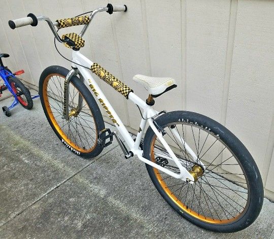2016 SE Big Ripper (White & Gold) for Sale in Vacaville, CA - OfferUp