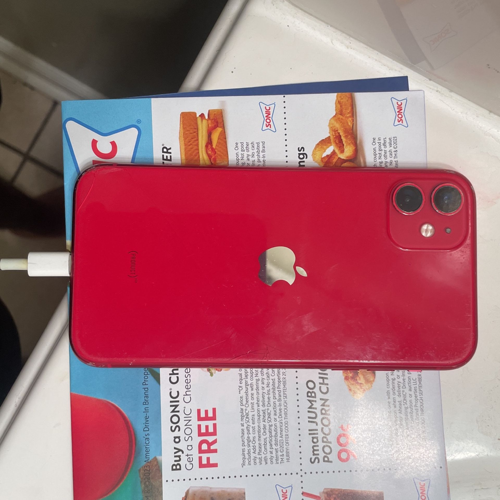 Red iPhone 11 for Sale in Baton Rouge, LA - OfferUp