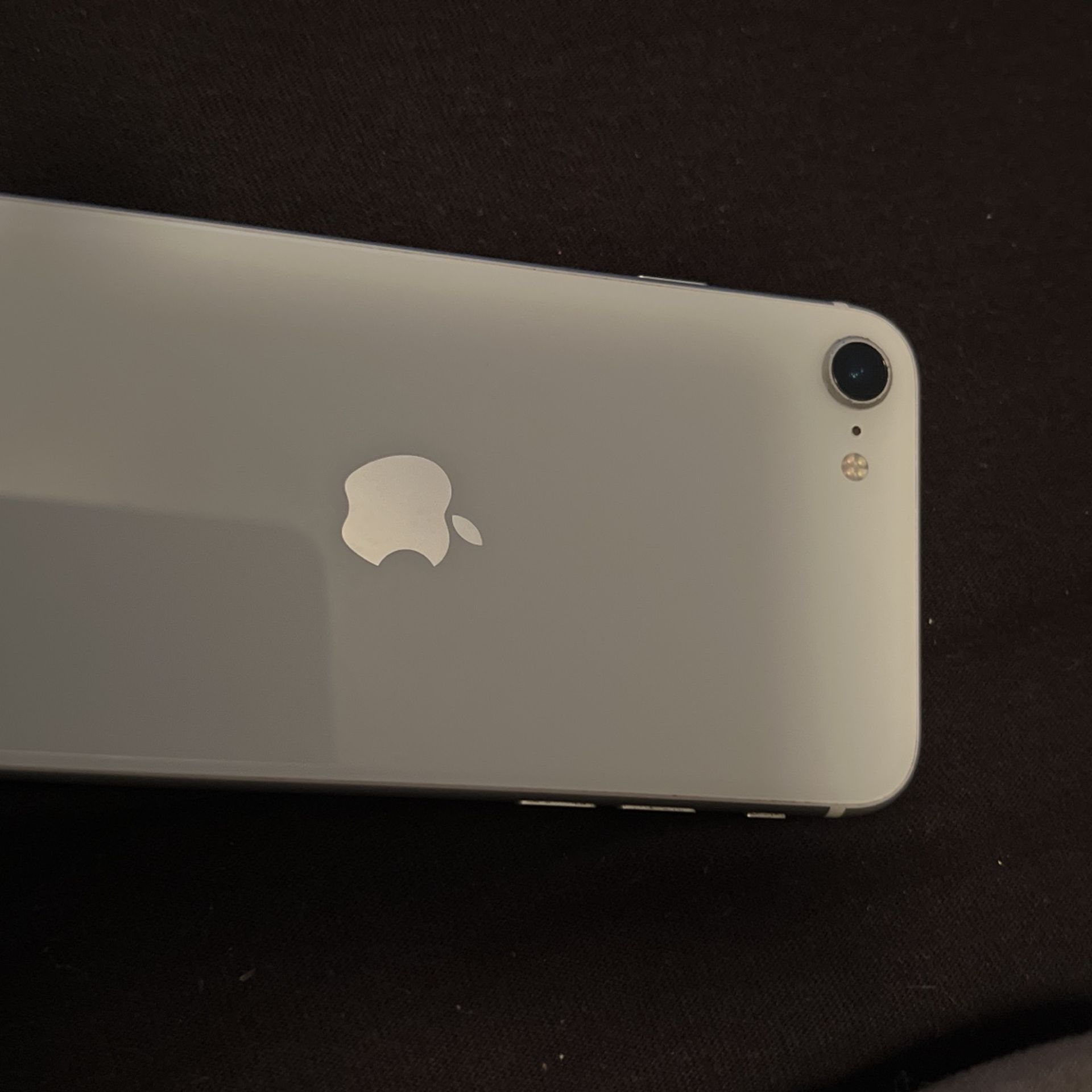 iPhone Se for Sale in San Antonio, TX - OfferUp