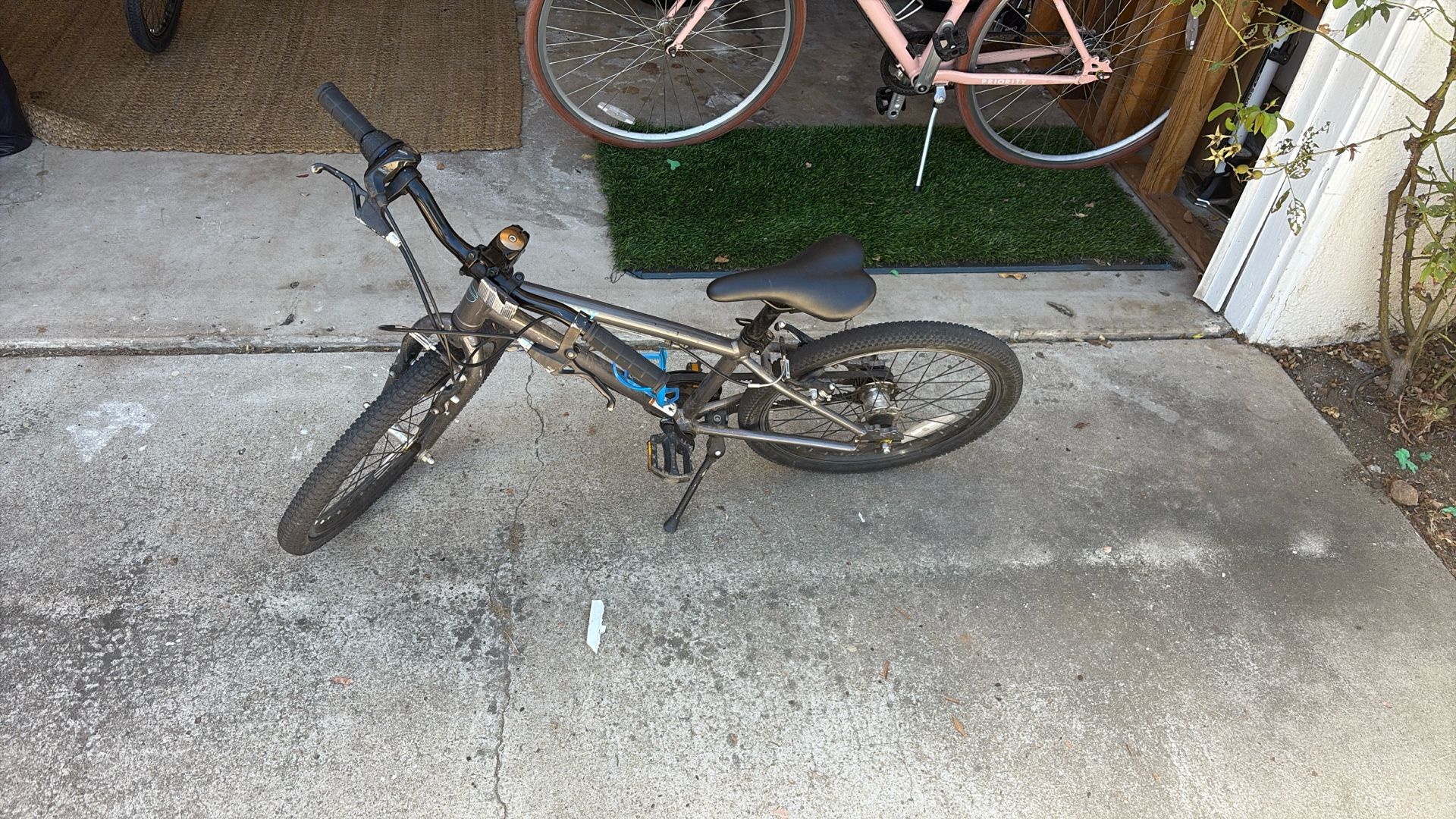 Priority Bike Kids Bikes & Cycling