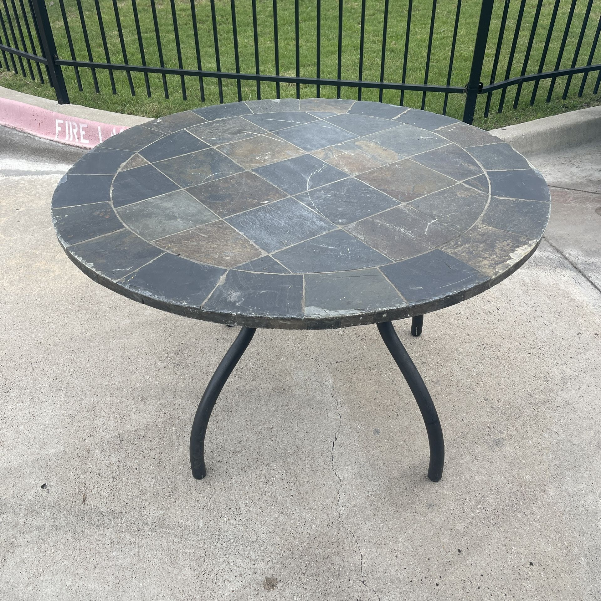 46” Stone Round Bistro Outdoor Patio Table for Sale in Garland, TX ...