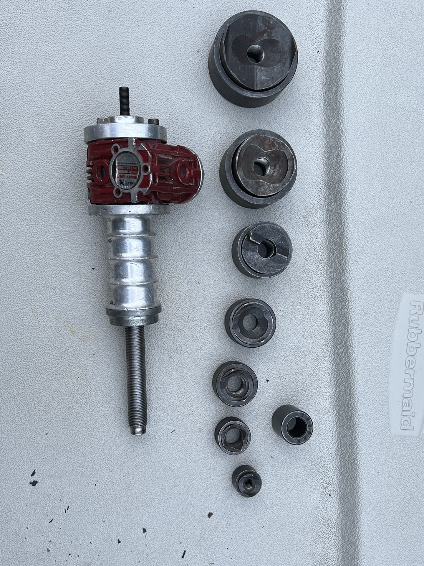 South wire Maxis Max Punch Mp-01 With 1/2 To 2 1/2 Die for Sale in ...