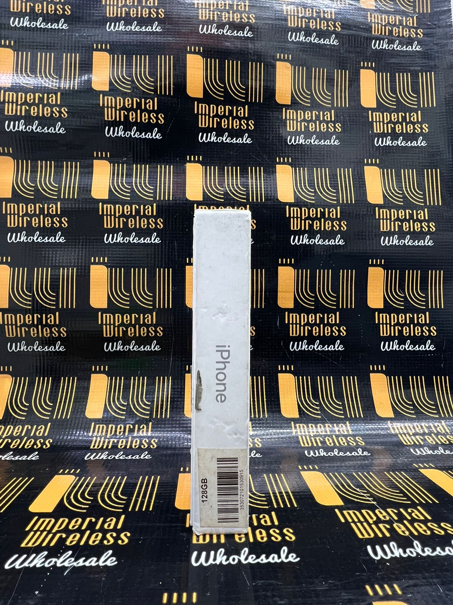 iPhone Xr 64GB Unlocked Box Packed (White) for Sale in The Bronx, NY ...