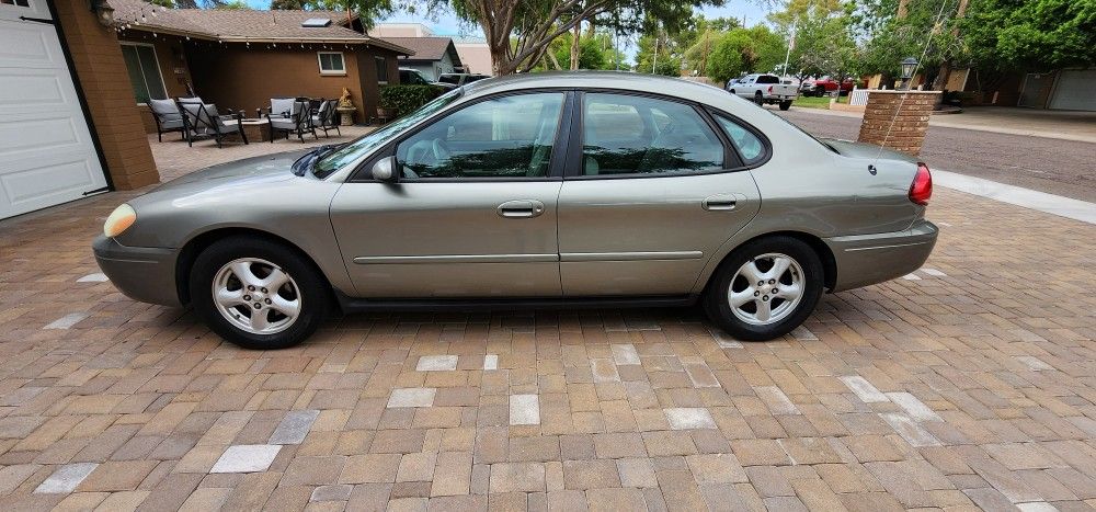 2004 Ford Taurus for Sale in Phoenix, AZ - OfferUp