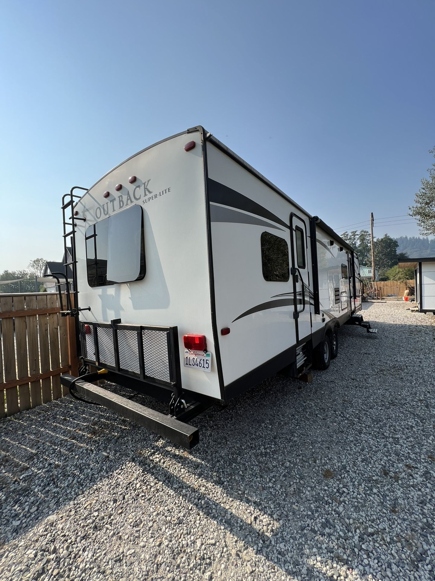 Travel trailer/ Rv 32 foot winter package for Sale in Federal Way, WA ...