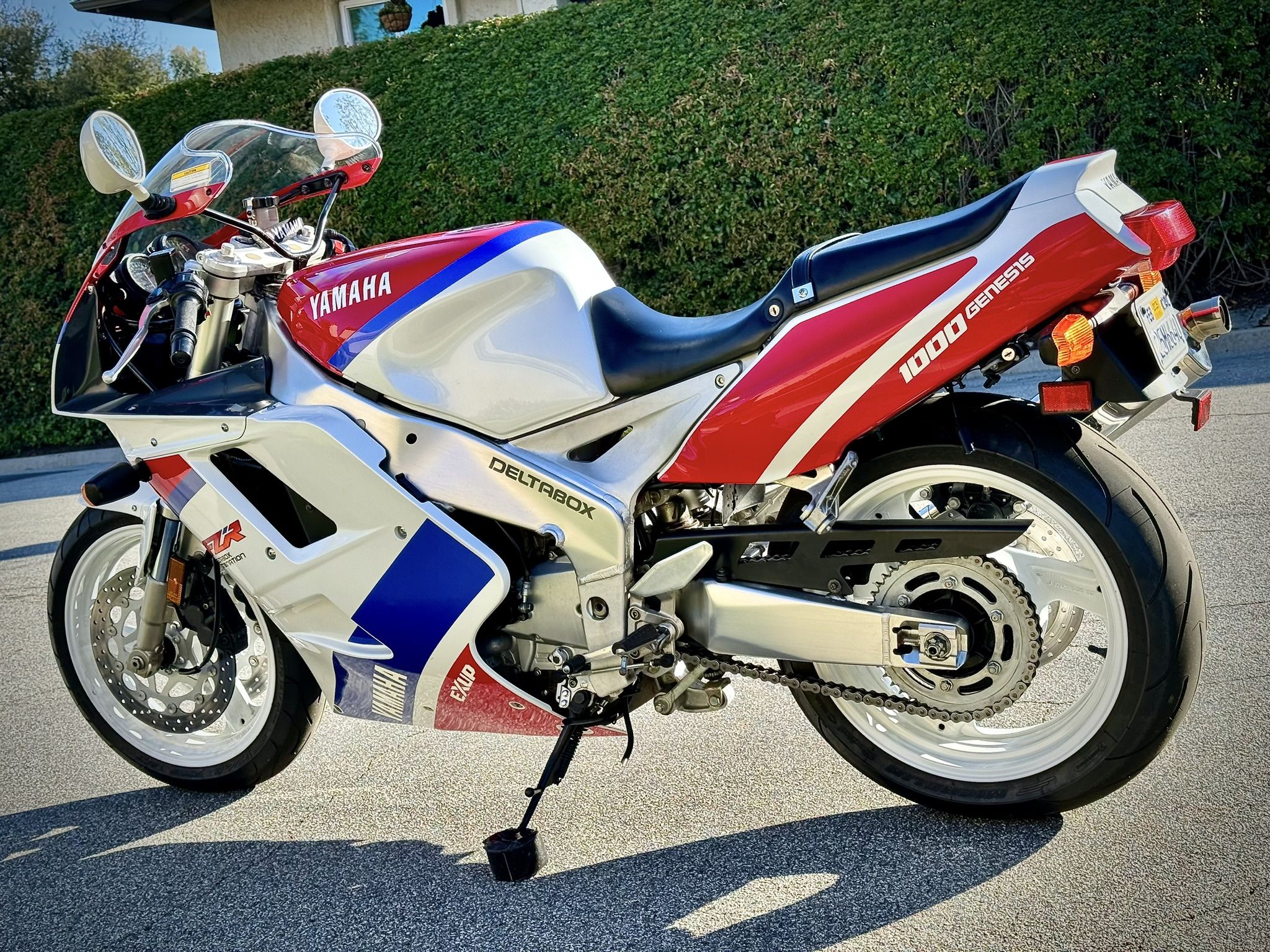 1993 Yamaha FZR 1000 for Sale in San Juan Capistrano, CA - OfferUp