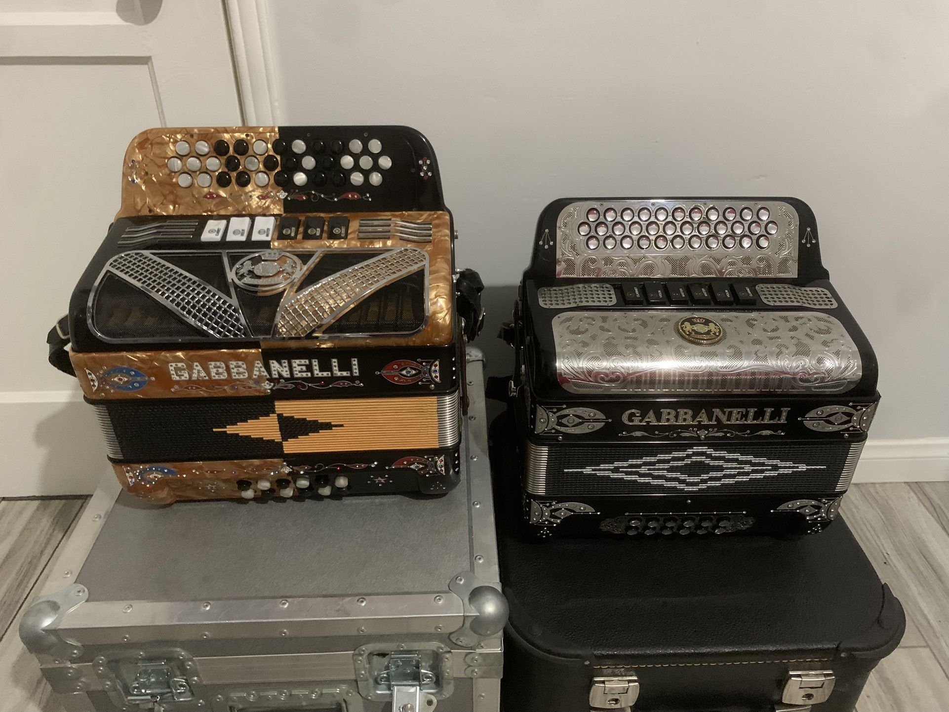 Acordeon Gabbanelli Negro