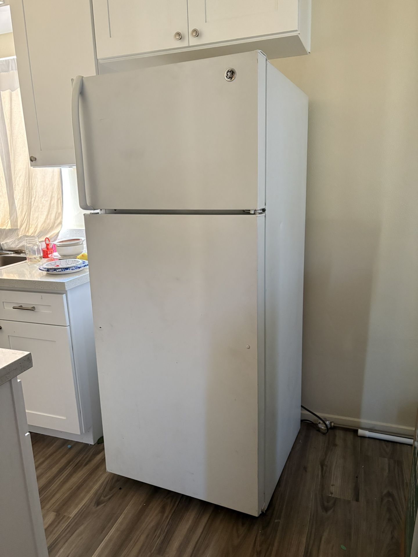 Working Fridge for Sale in Pasadena, CA - OfferUp