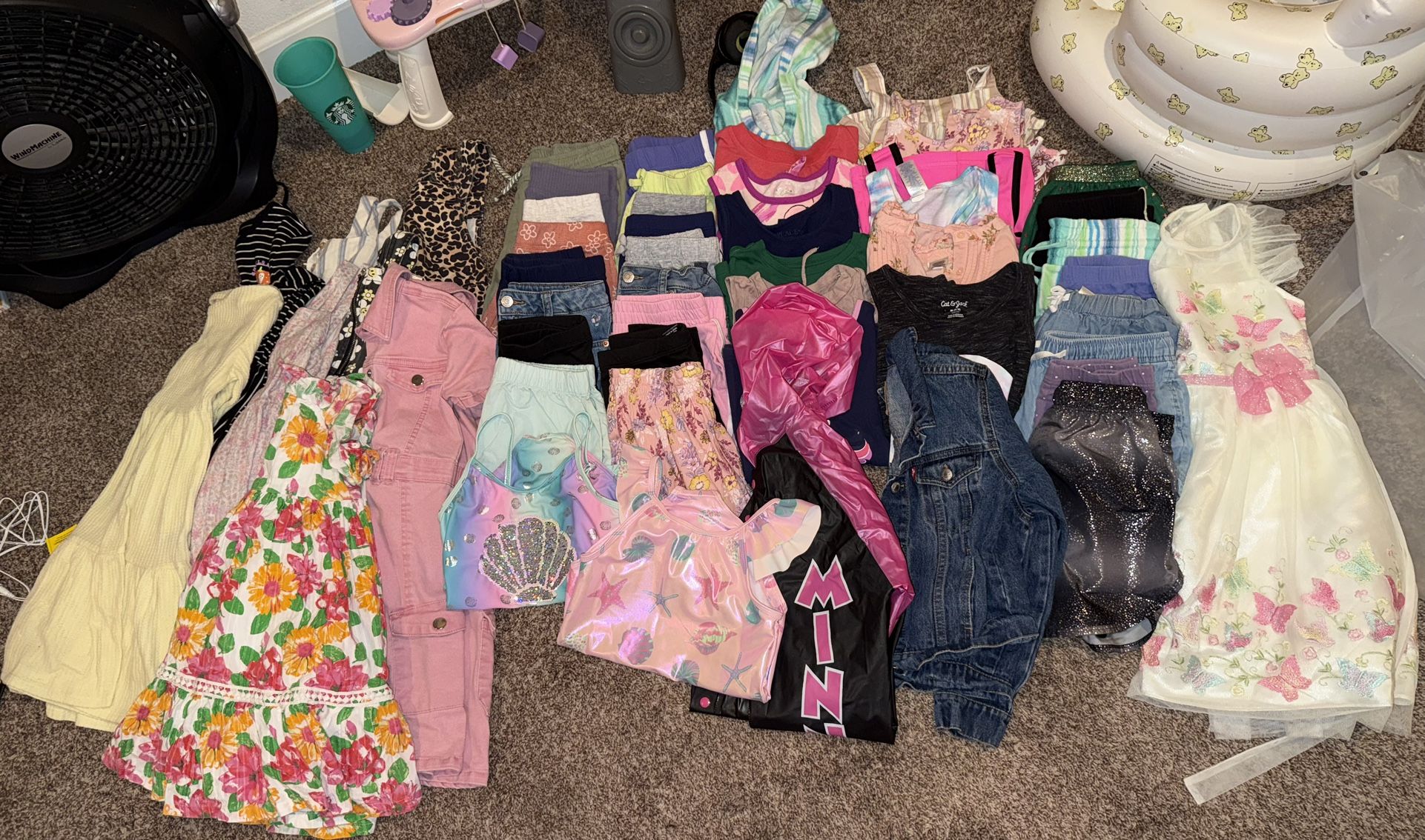 Girls Size 7/8 for Sale in Manteca, CA - OfferUp