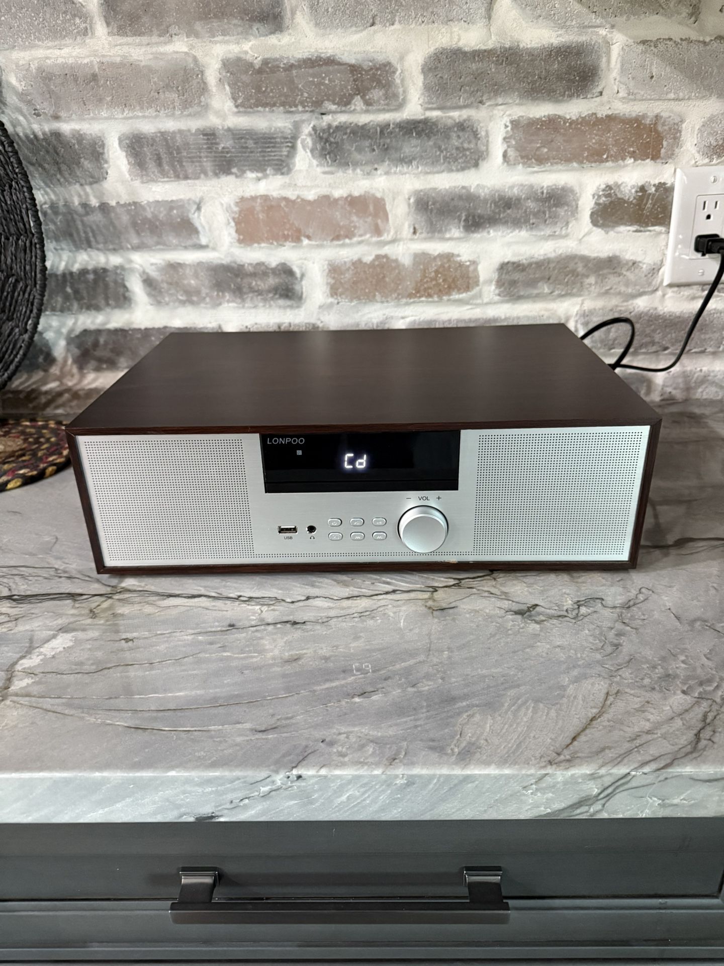 Am Fm Lotoo Cd Player. Table Top for Sale in Queen Creek, AZ - OfferUp